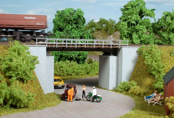 Auhagen Short Railroad bridge - EuroTrainHobby