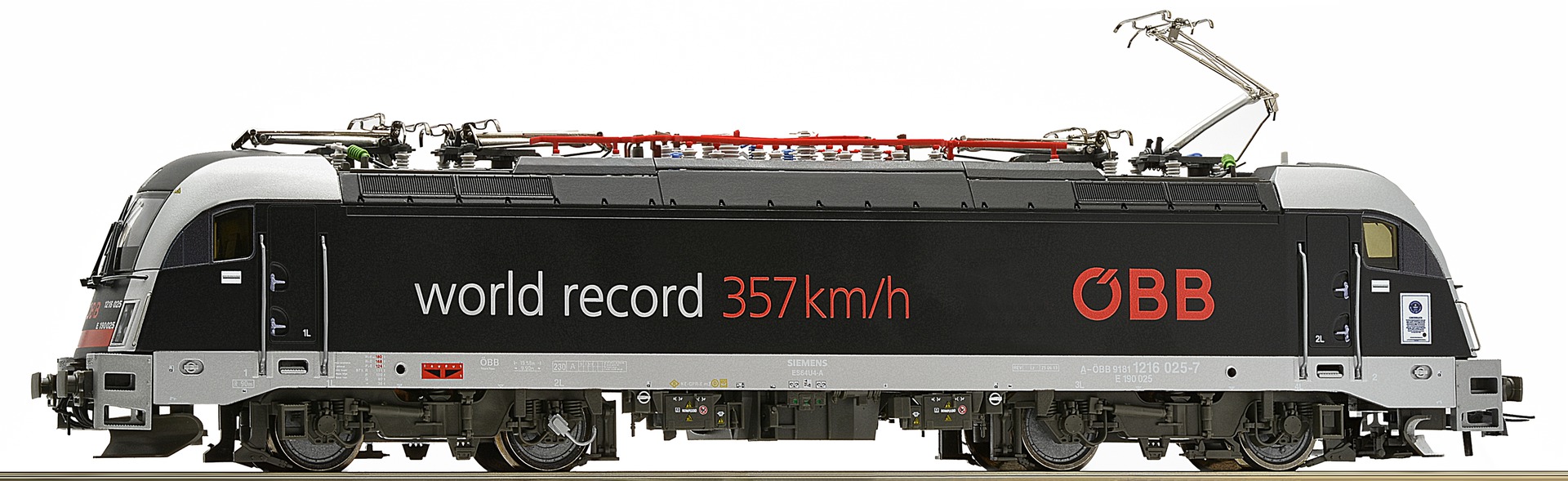 Roco World record Electric locomotive 1216 025 Digital with Sound ...