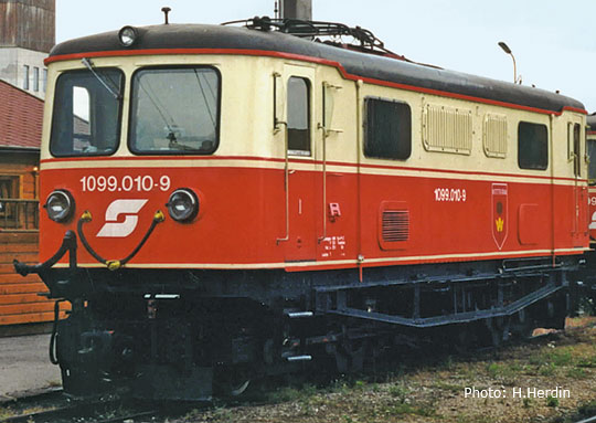 Roco Narrow gauge Electric locomotive class 1099 - EuroTrainHobby