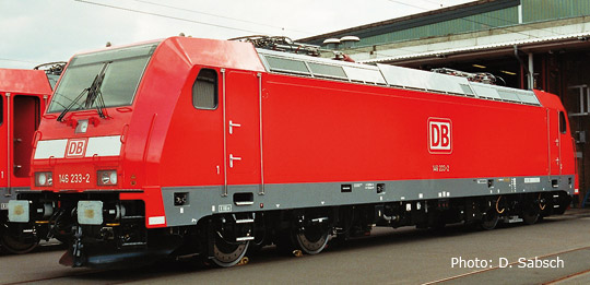Roco Electric locomotive BR 146.2 - EuroTrainHobby
